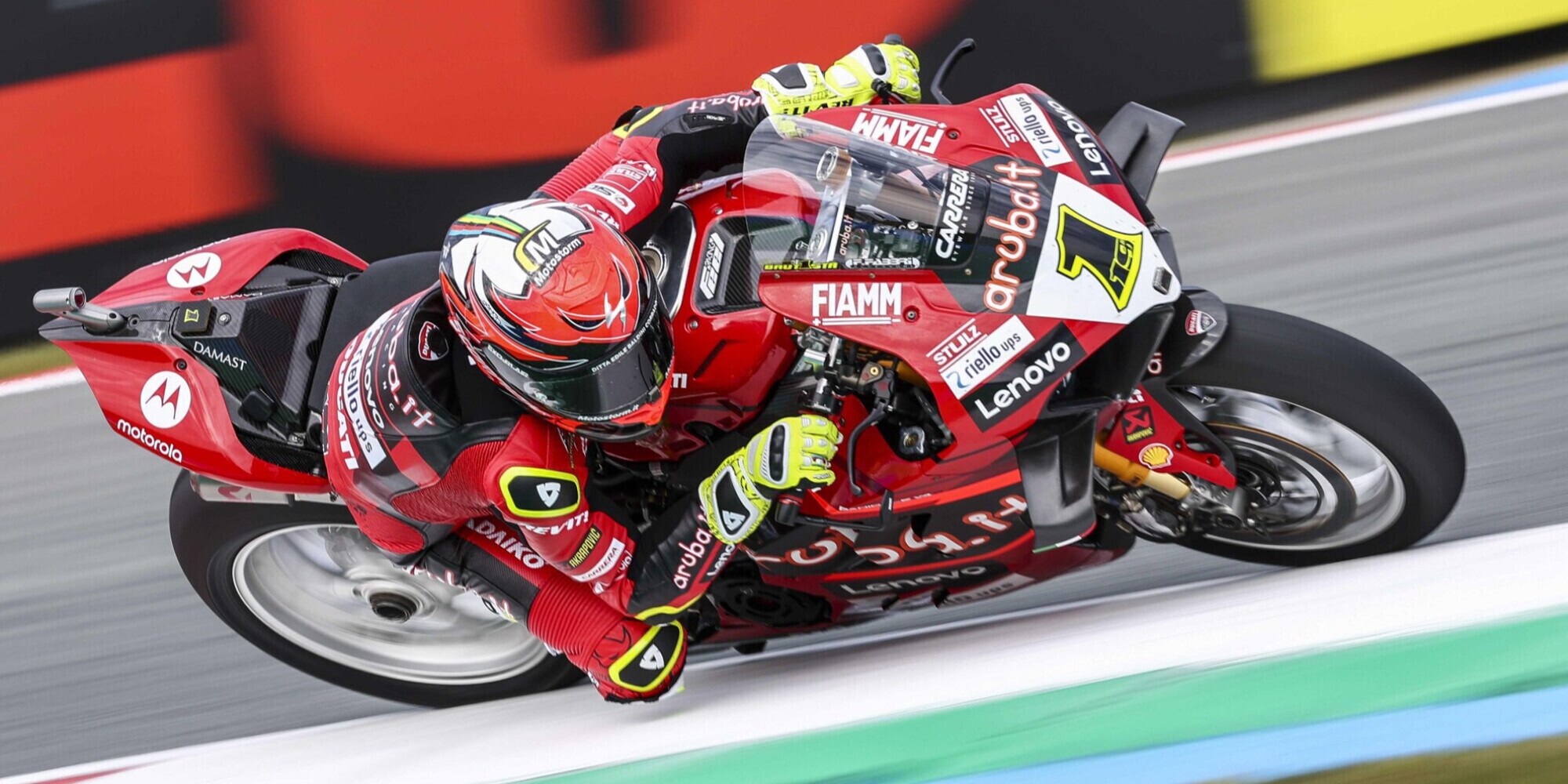 Superbike Assen: Bautista vince anche gara-2, successo numero 400 per Ducati