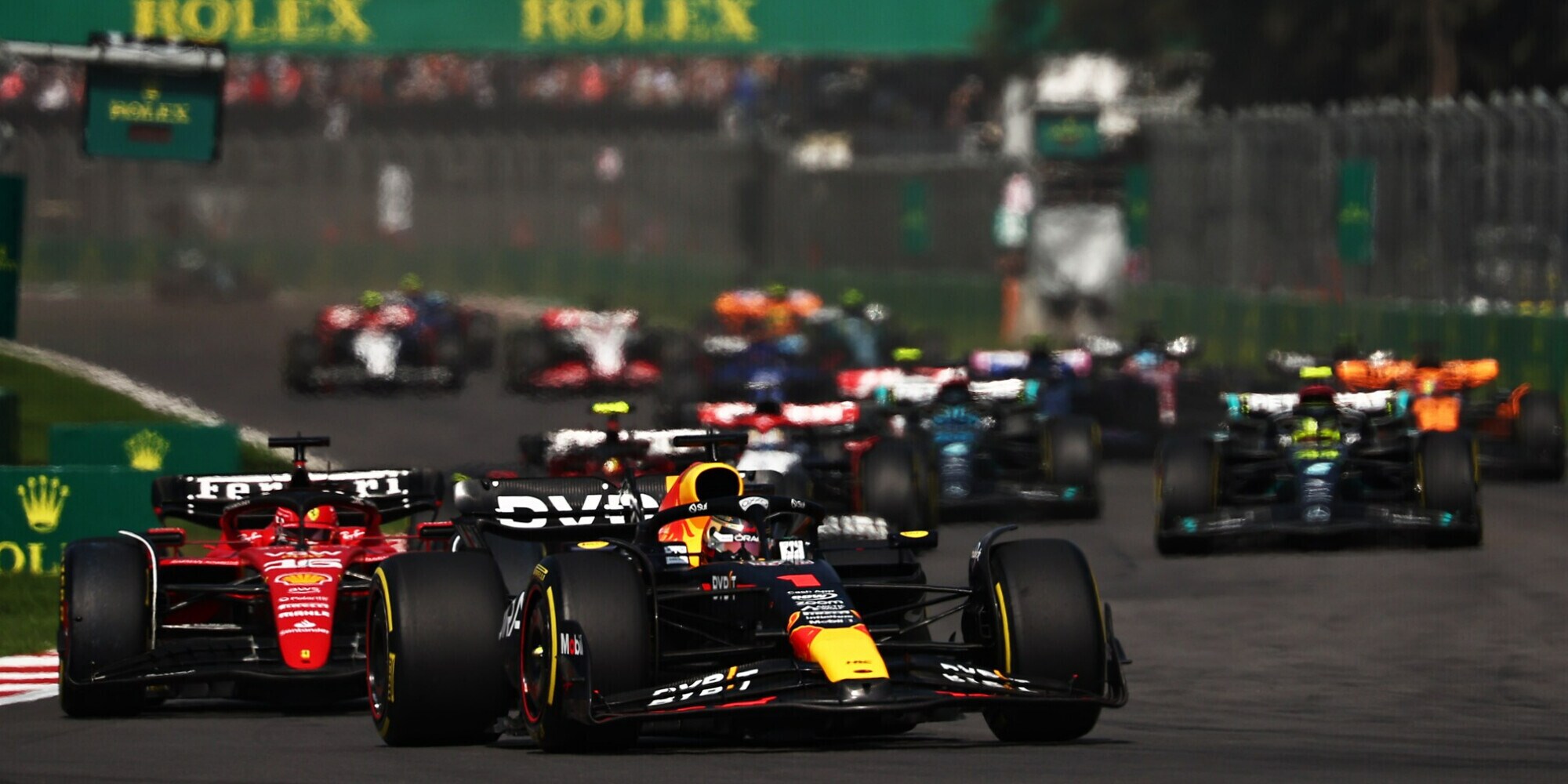 Messico, vince Verstappen: Ferrari a podio con Leclerc, 4° Sainz