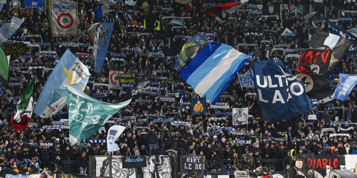 Lazio, la prima in Conference e l’umore dei tifosi divisi: “Vale poco? Ma è un trofeo…”