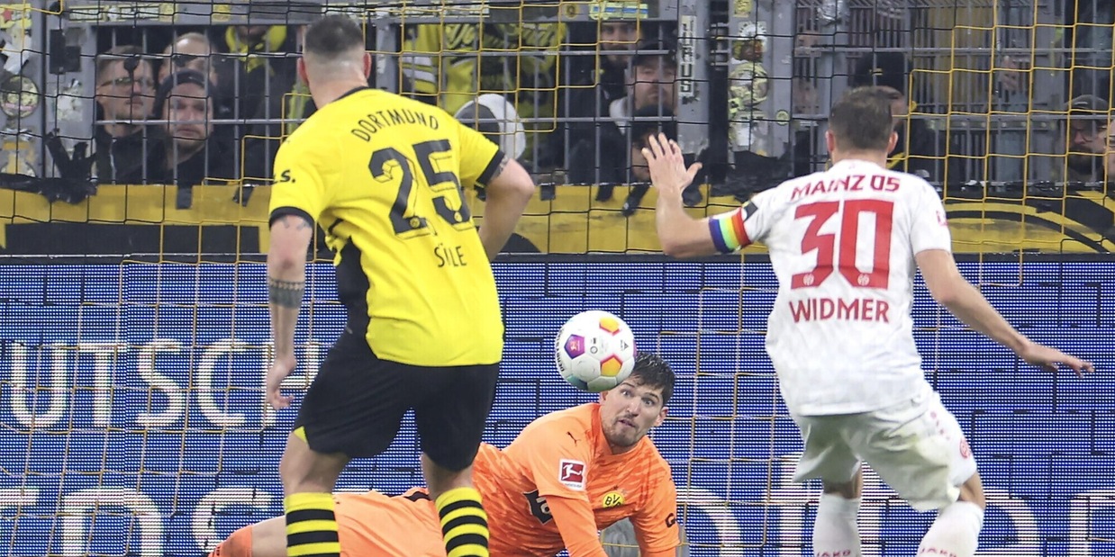 Bundesliga, al Borussia non basta Brandt. Pari tra Brema e Lipsia