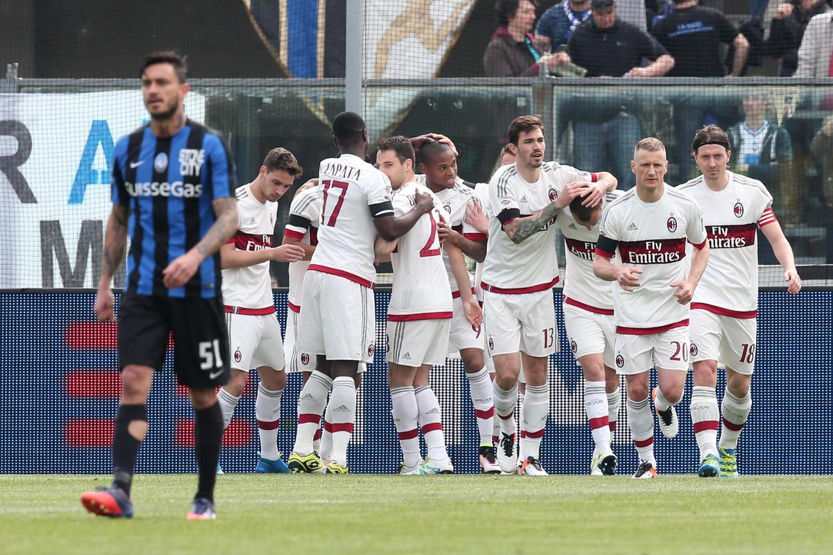 Atalanta Milan 2 1 Pinilla Acrobatico Gomez Chiude Il Match