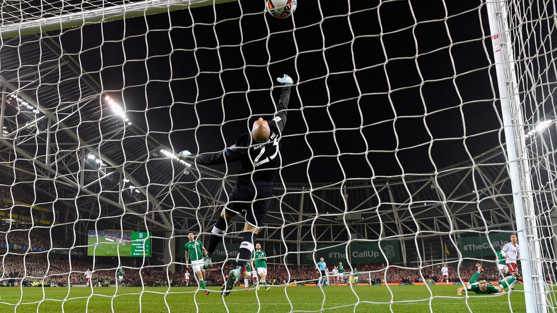 La rovesciata di Cristiano Ronaldo in Juventus-Real Madrid verso il gol ...