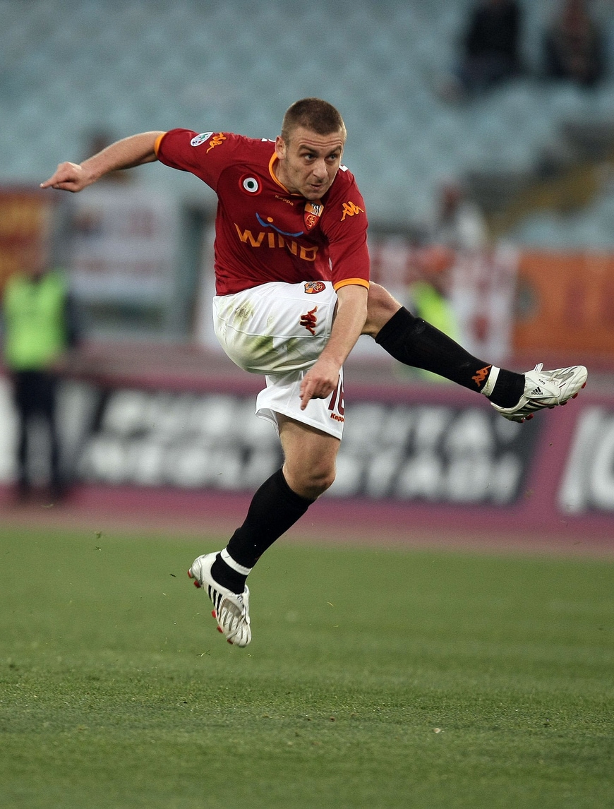 De Rossi-Roma, una storia d'amore lunga 18 anni