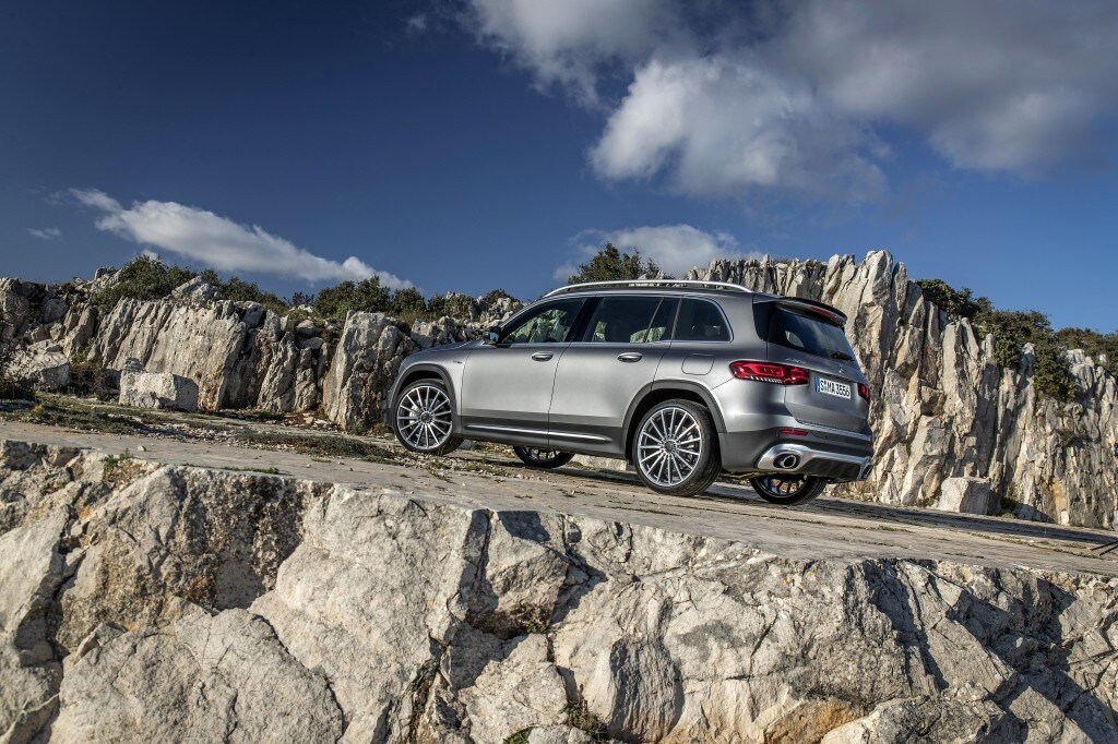 Mercedes-AMG GLB 53 4Matic, la prova: le immagini