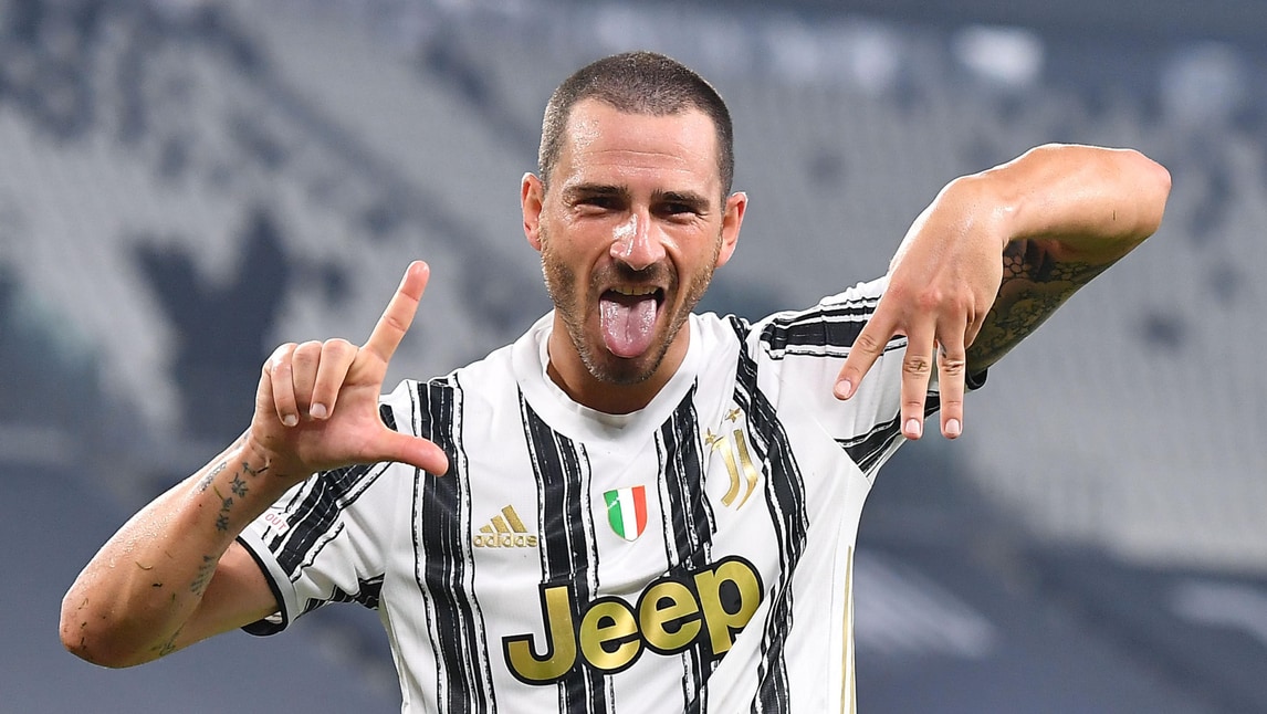 L'esultanza speciale di Bonucci con dedica alla famiglia