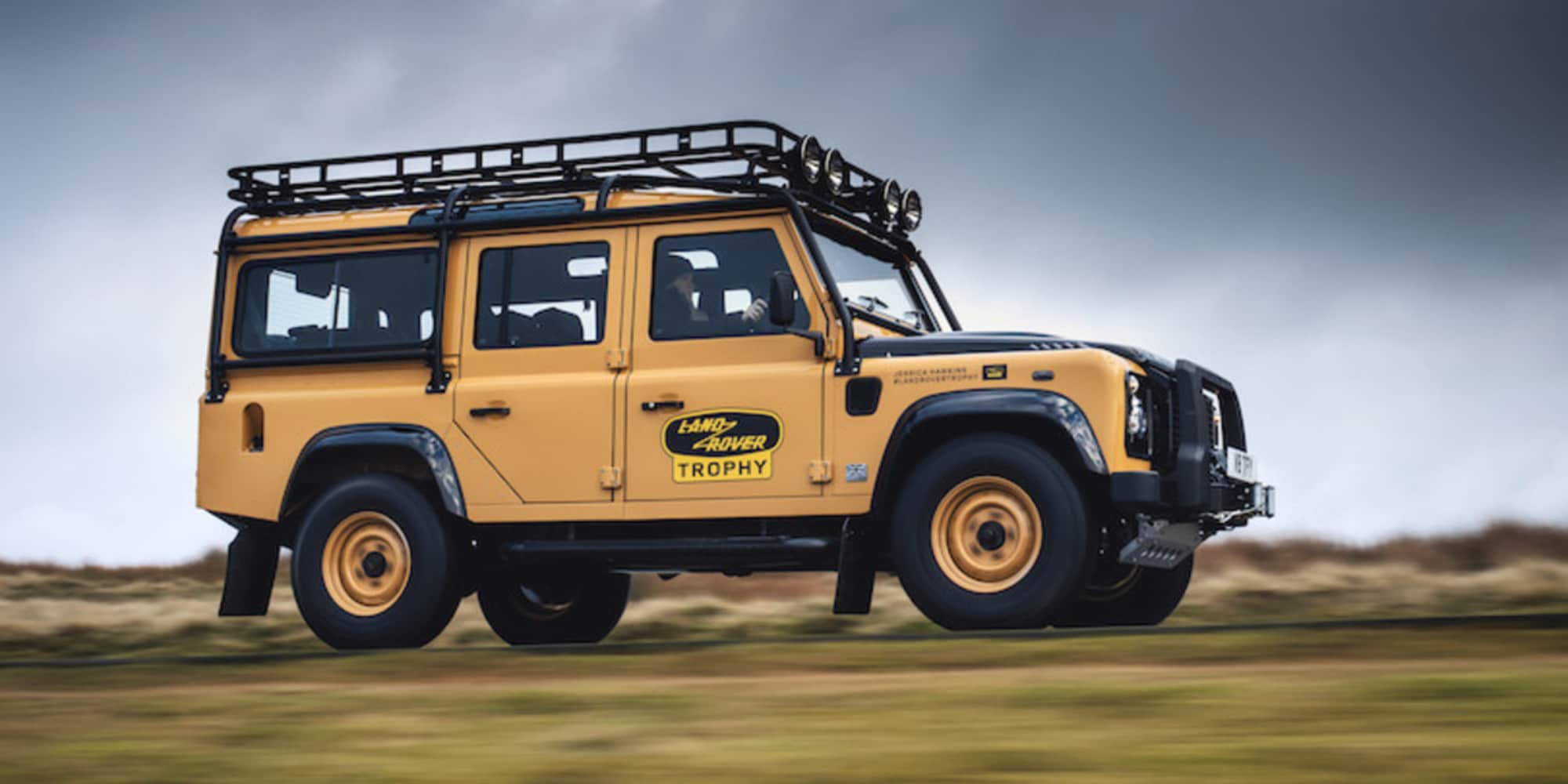 Defender Works V8 Trophy: fuoristrada inarrestabile