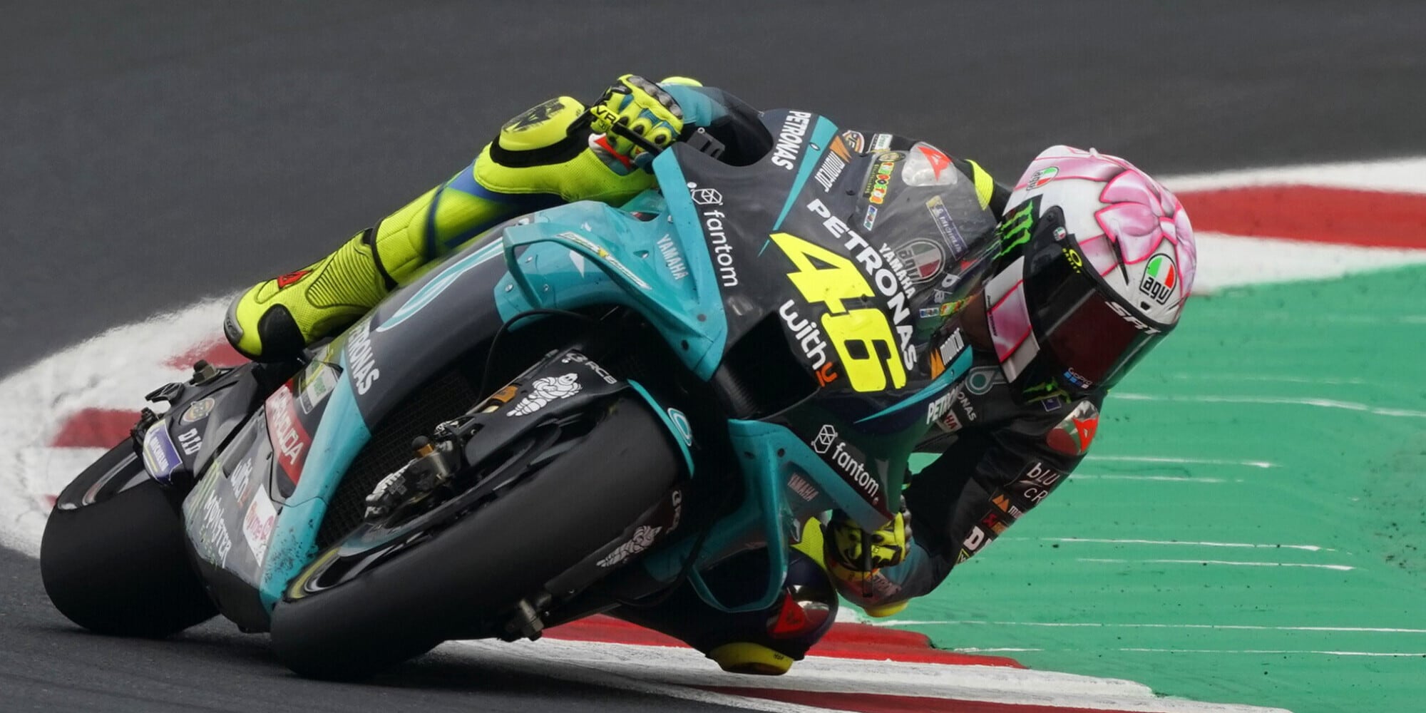 MotoGp, il numero 46 di Valentino Rossi sarà ritirato al Mugello