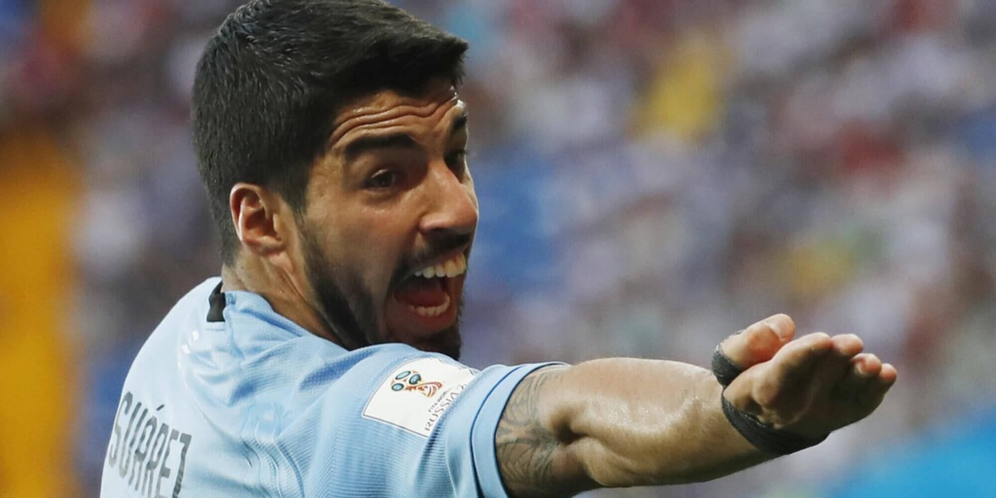 Suarez firma con il Nacional Montevideo