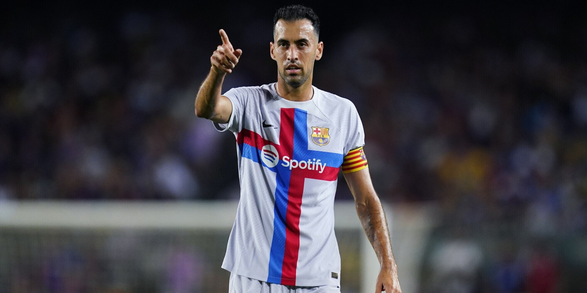 "Busquets dovrebbe salutare il Barcellona a fine stagione"