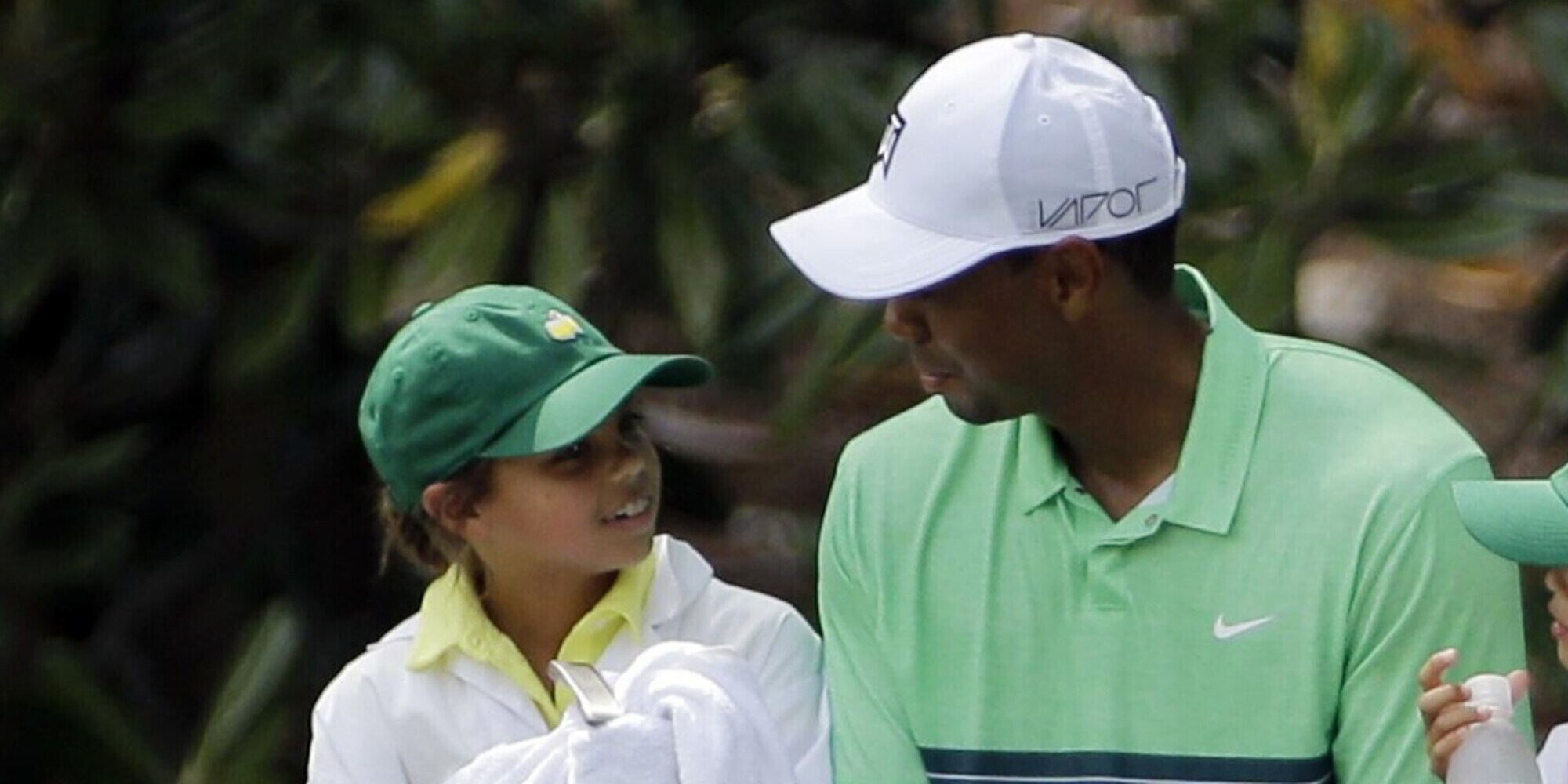 Golf, Tiger Woods caddie del figlio: Charlie a un passo dal successo