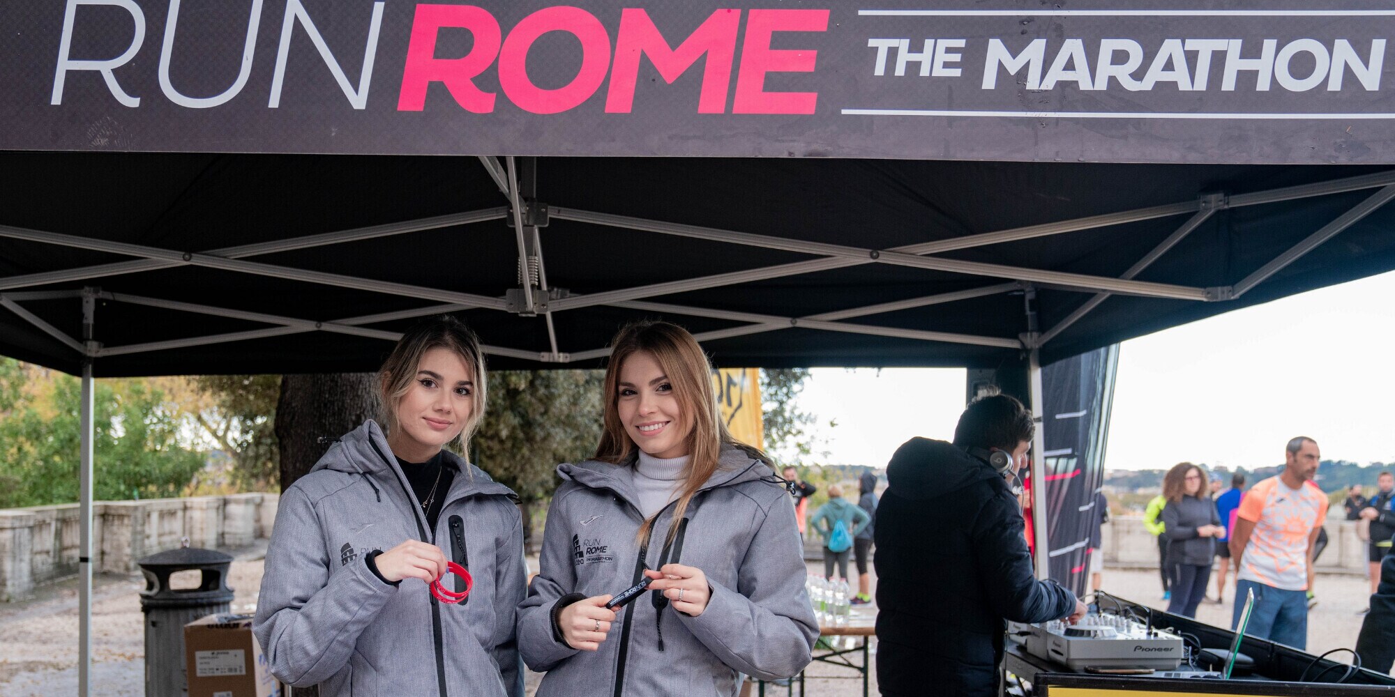 Che festa al Pincio con i Get Ready di Run Rome The Marathon. Le foto