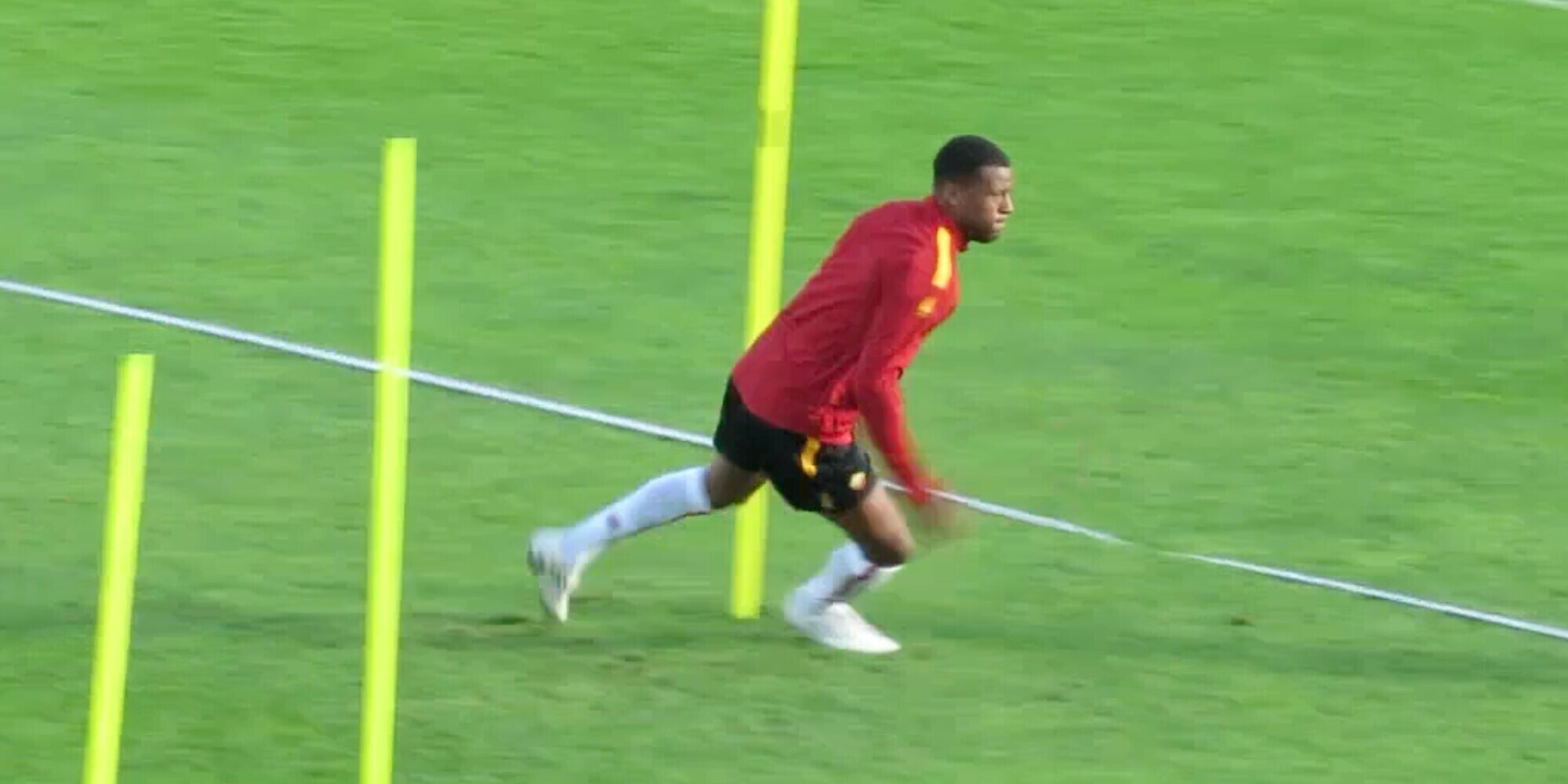 Wijnaldum, oggi il primo allenamento con il gruppo: applausi della Roma