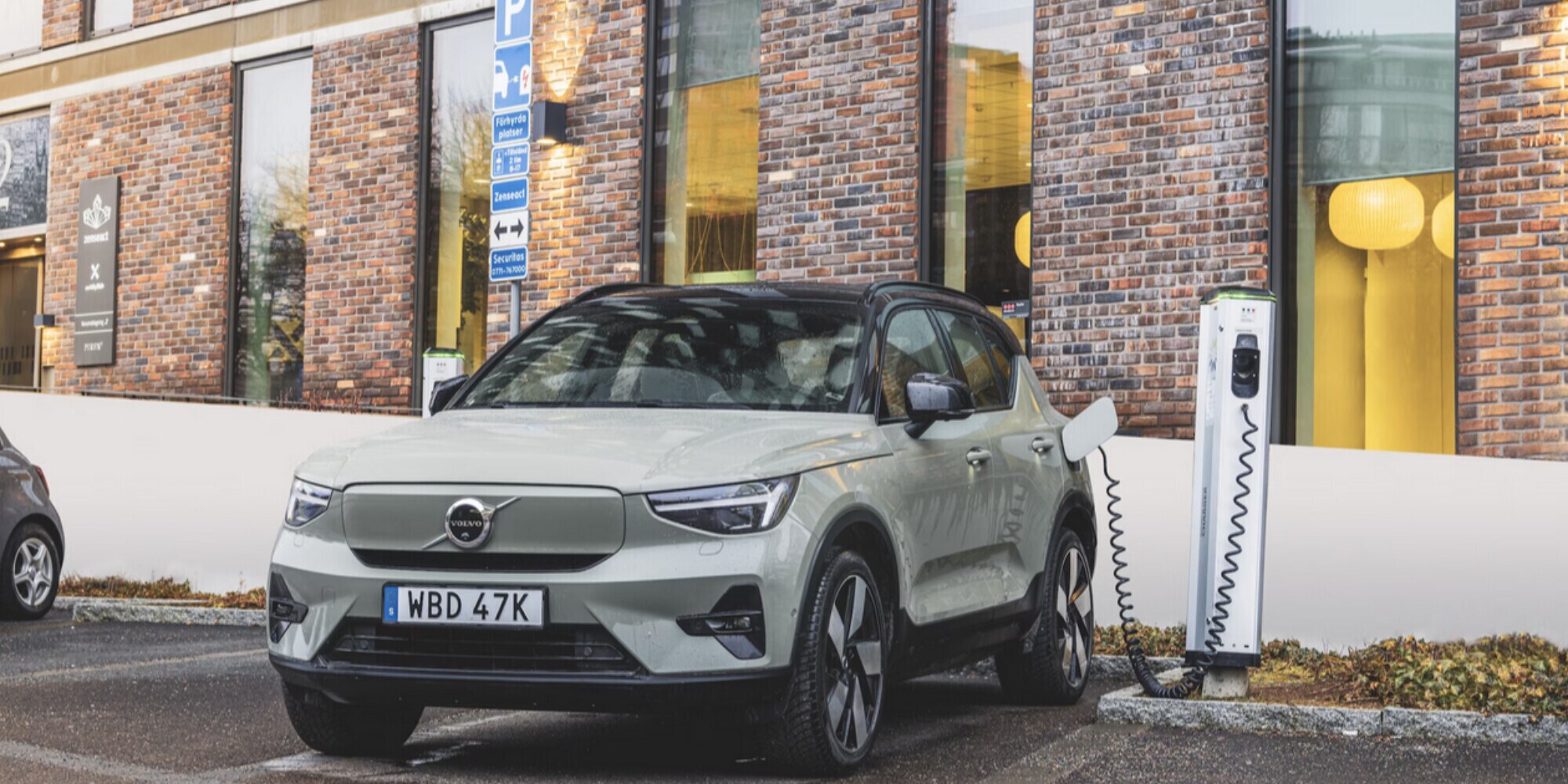 Volvo sempre più green con XC40 e C40 Recharge