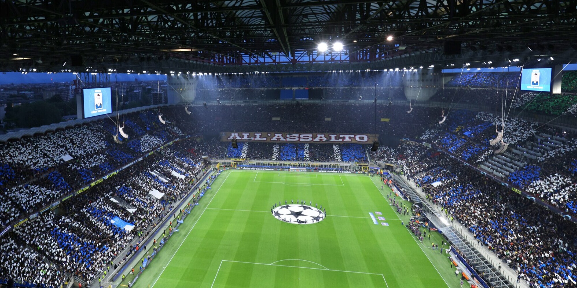 L'Inter apre San Siro: maxischermo gigante per la finale di Champions