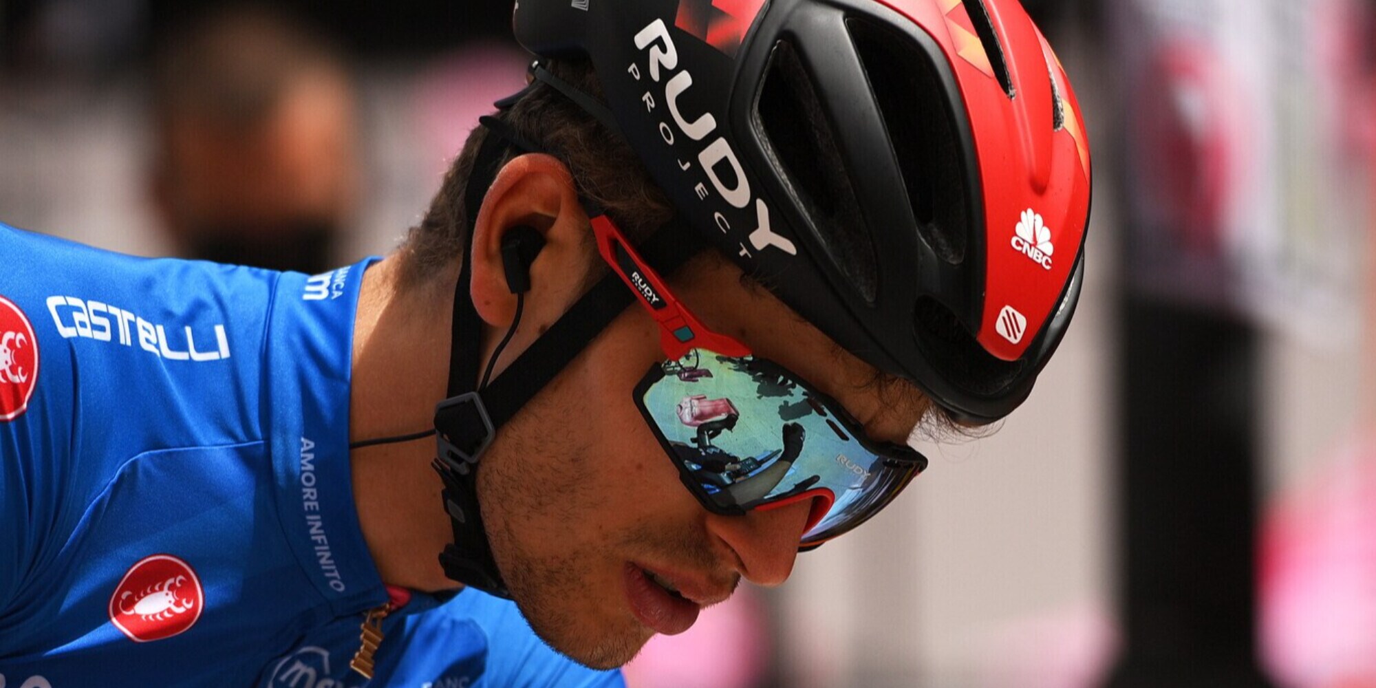 Tre squadre si ritirano dal Giro della Svizzera dopo la morte di Mader