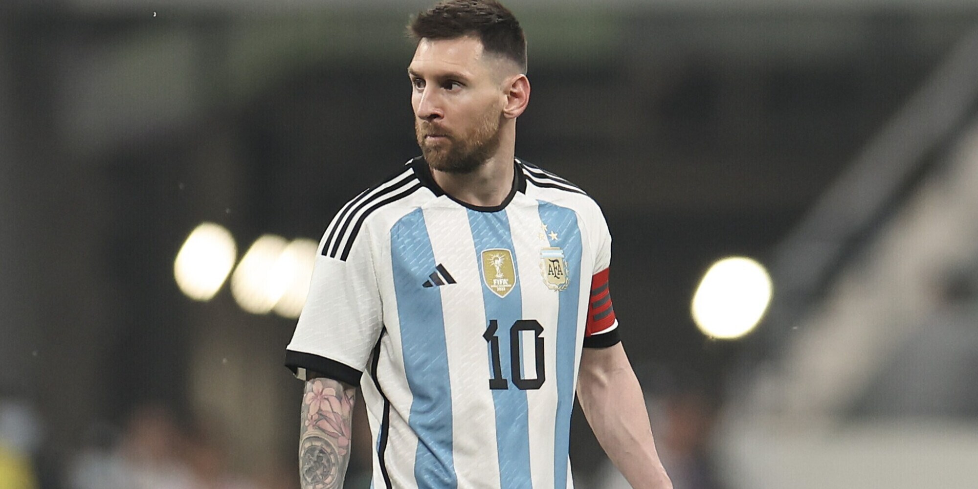 "Messi, 25 milioni dall'Arabia per pubblicità e silenzio sui diritti umani"