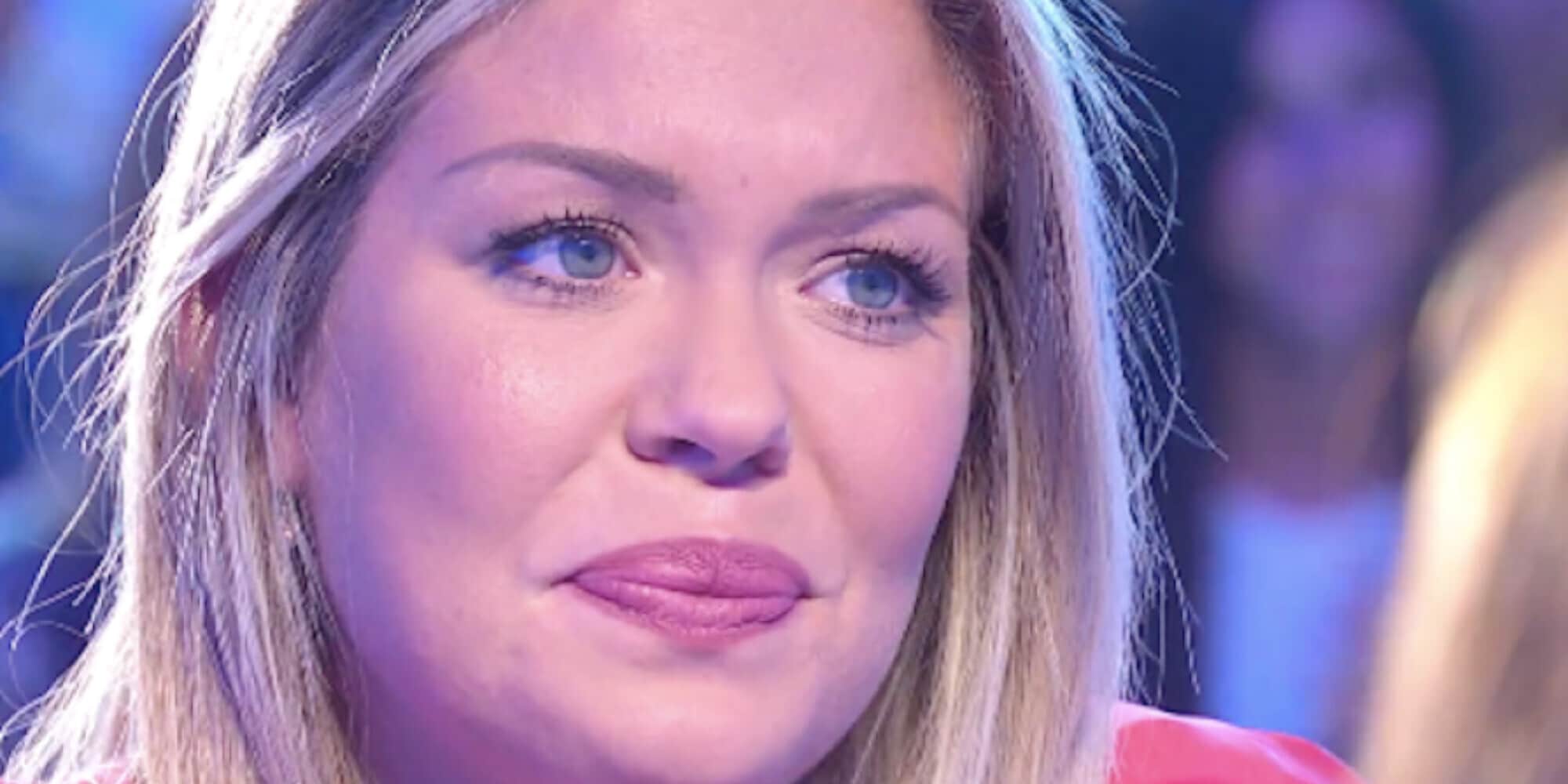 Costanza Caracciolo come Noemi Bocchi: "Soffro di diastasi addominale"