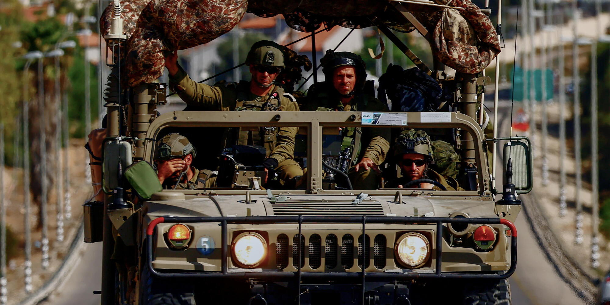 Una soldatessa israeliana liberata dall'esercito