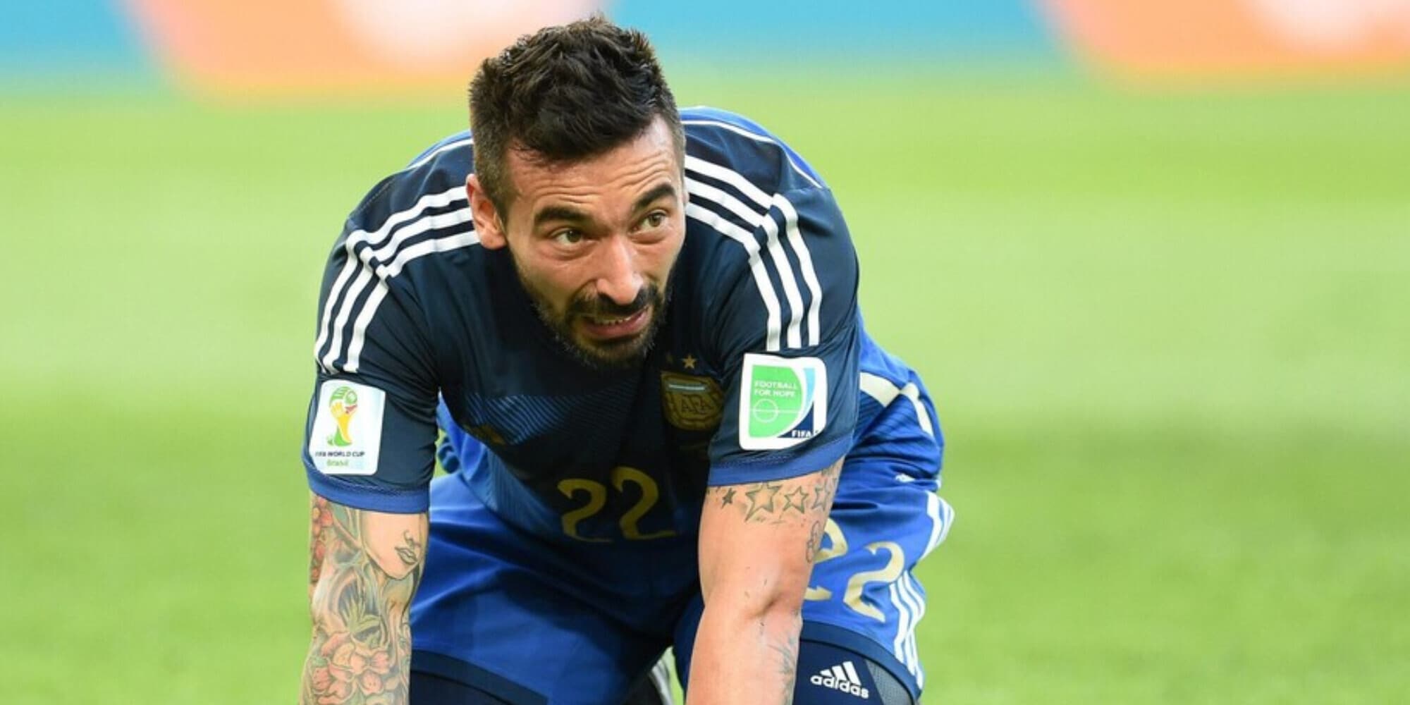 "Su Lavezzi solo falsità": l'ex compagno di squadra furioso
