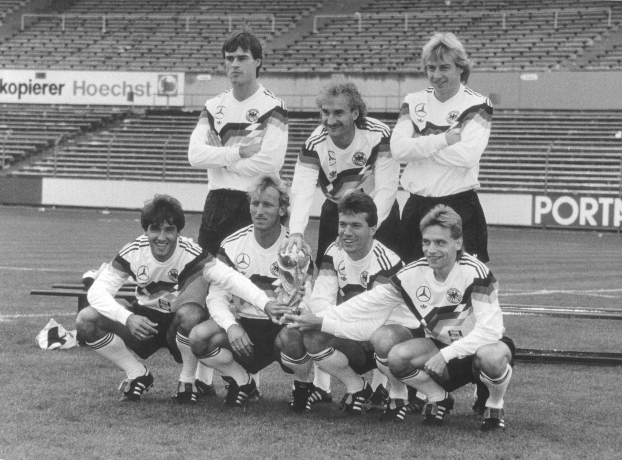 Dall'Inter di Trapattoni a Italia '90: le foto più belle della carriera ...