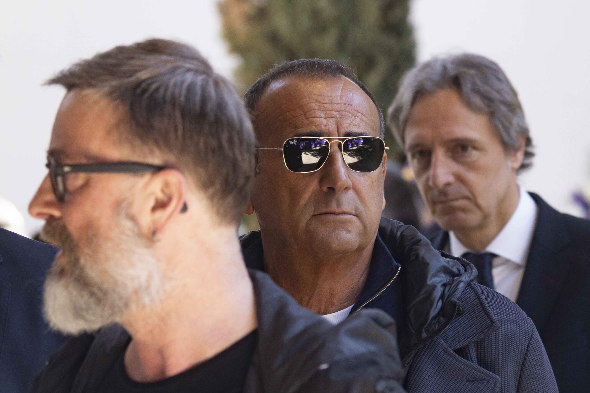 Camera ardente Joe Barone, tutte le foto: chi c'era tra lacrime ed emozione