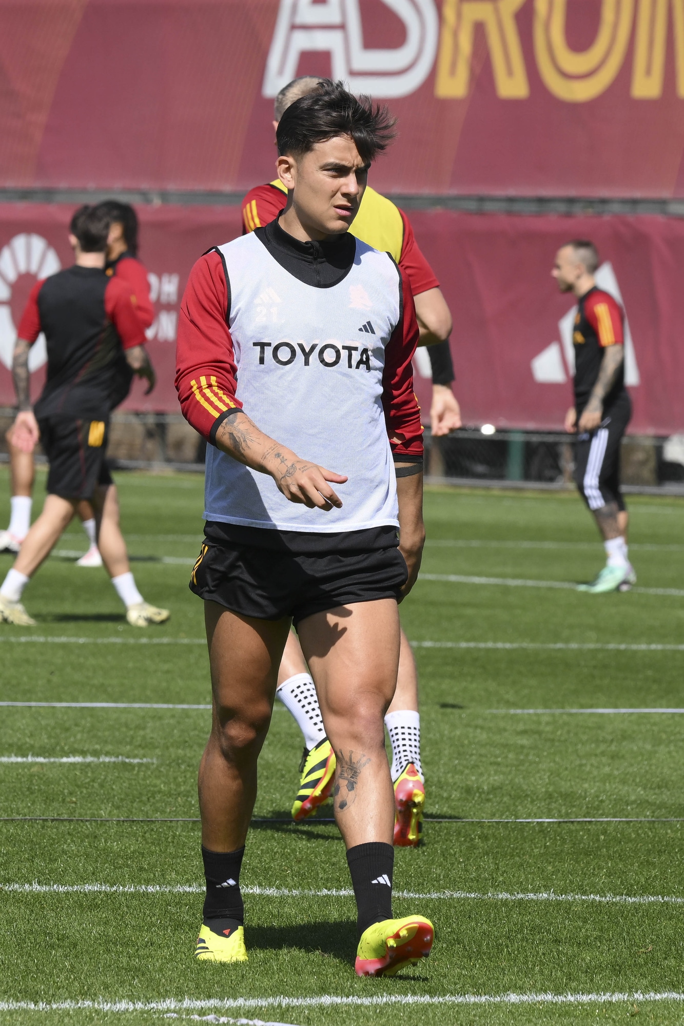 Roma, riecco la vena di De Rossi: Daniele si sgola prima del derby