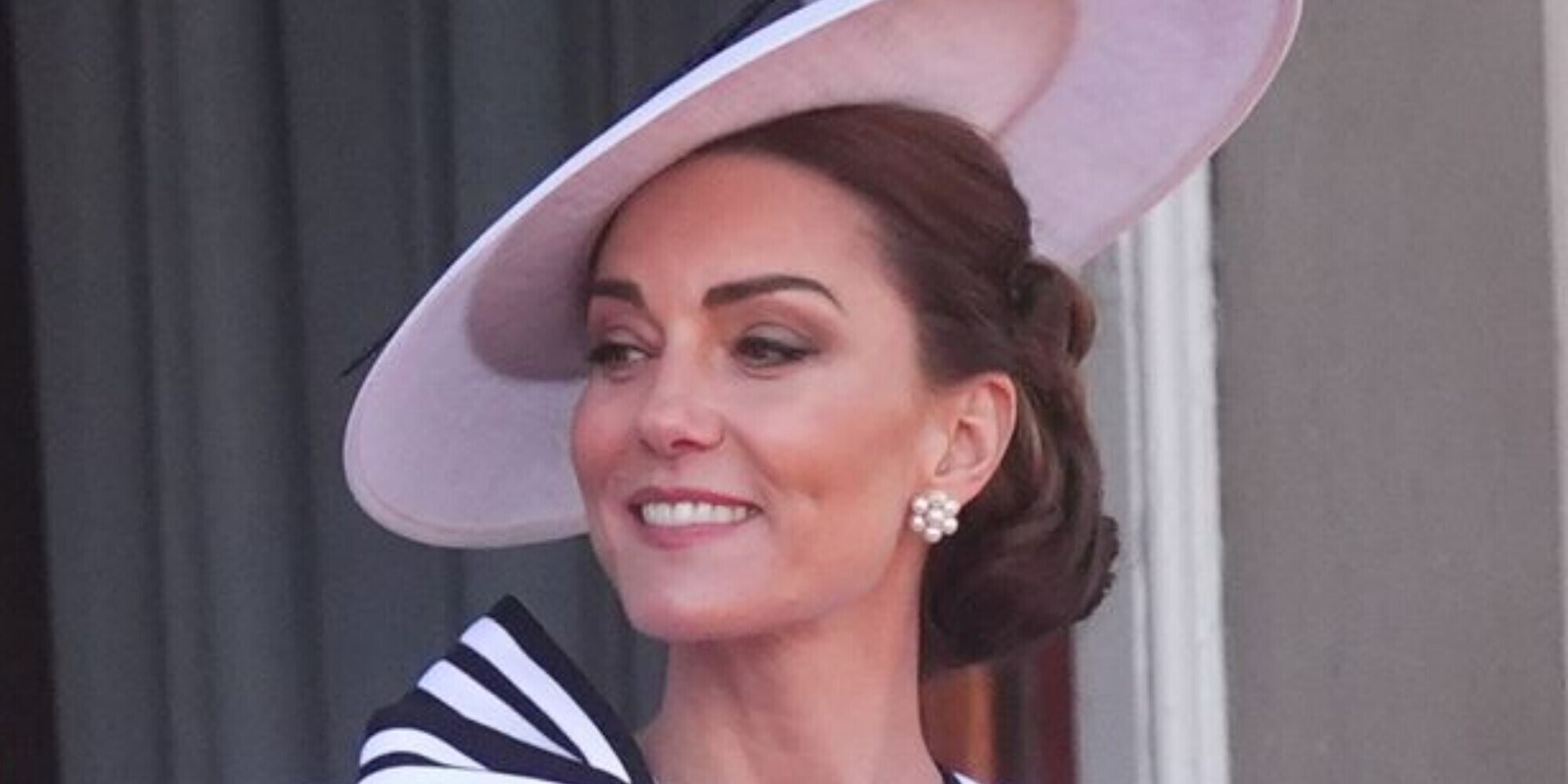 Kate Middleton e le ore di trucco per nascondere gli effetti della ...