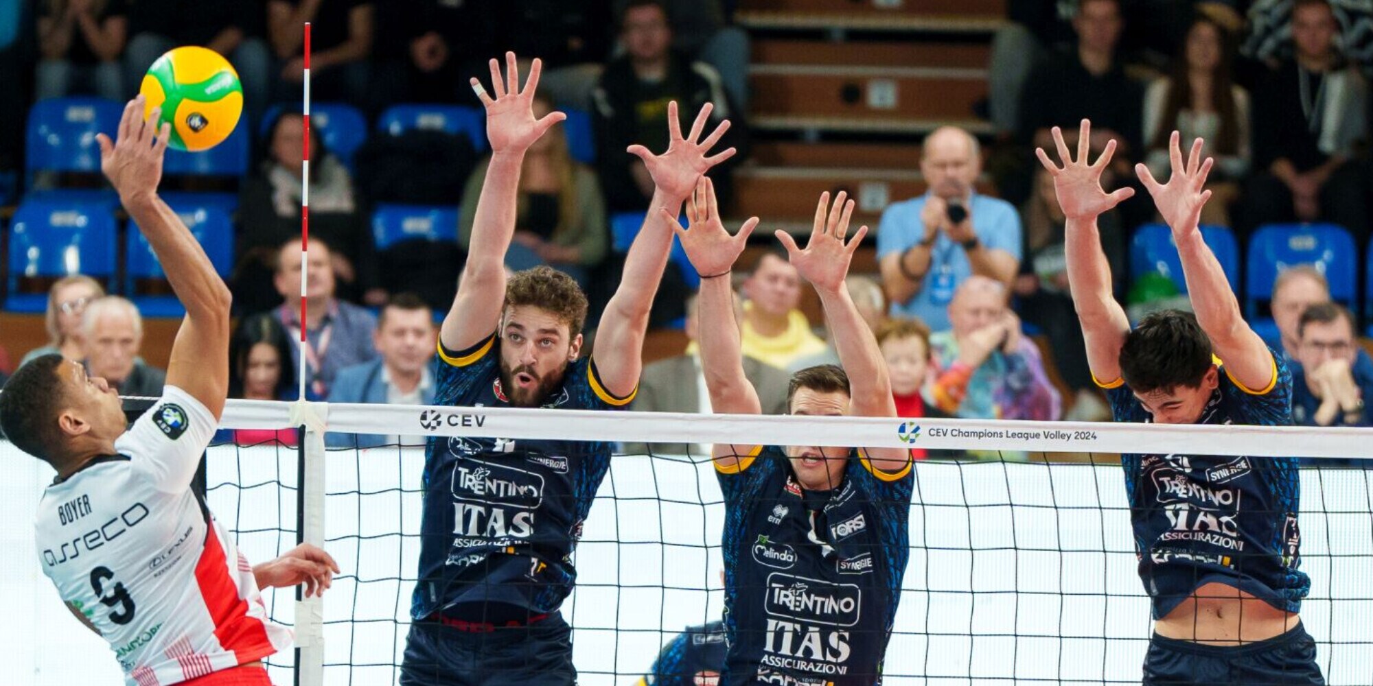 La Champions Maschile e Femminile su Sky e DAZN