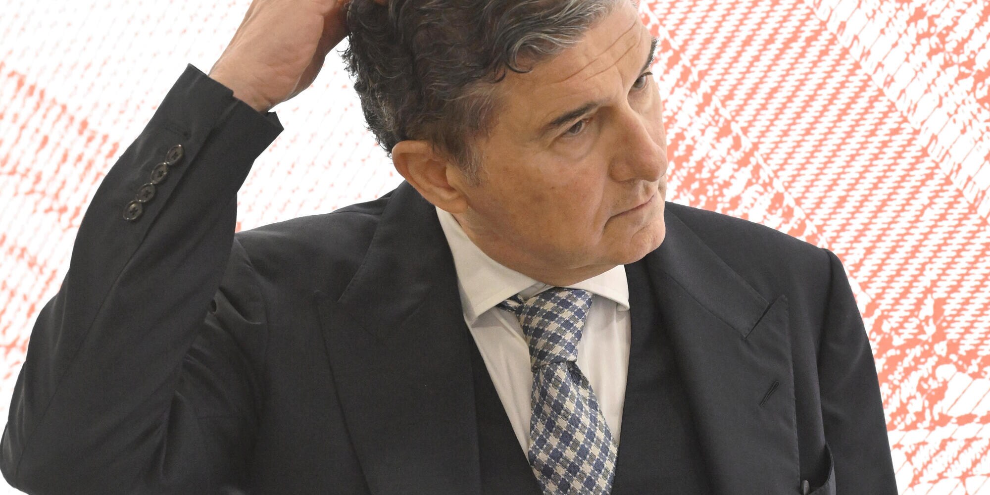 Caso banche dati: arrestato, 'così freghiamo tutta Italia'