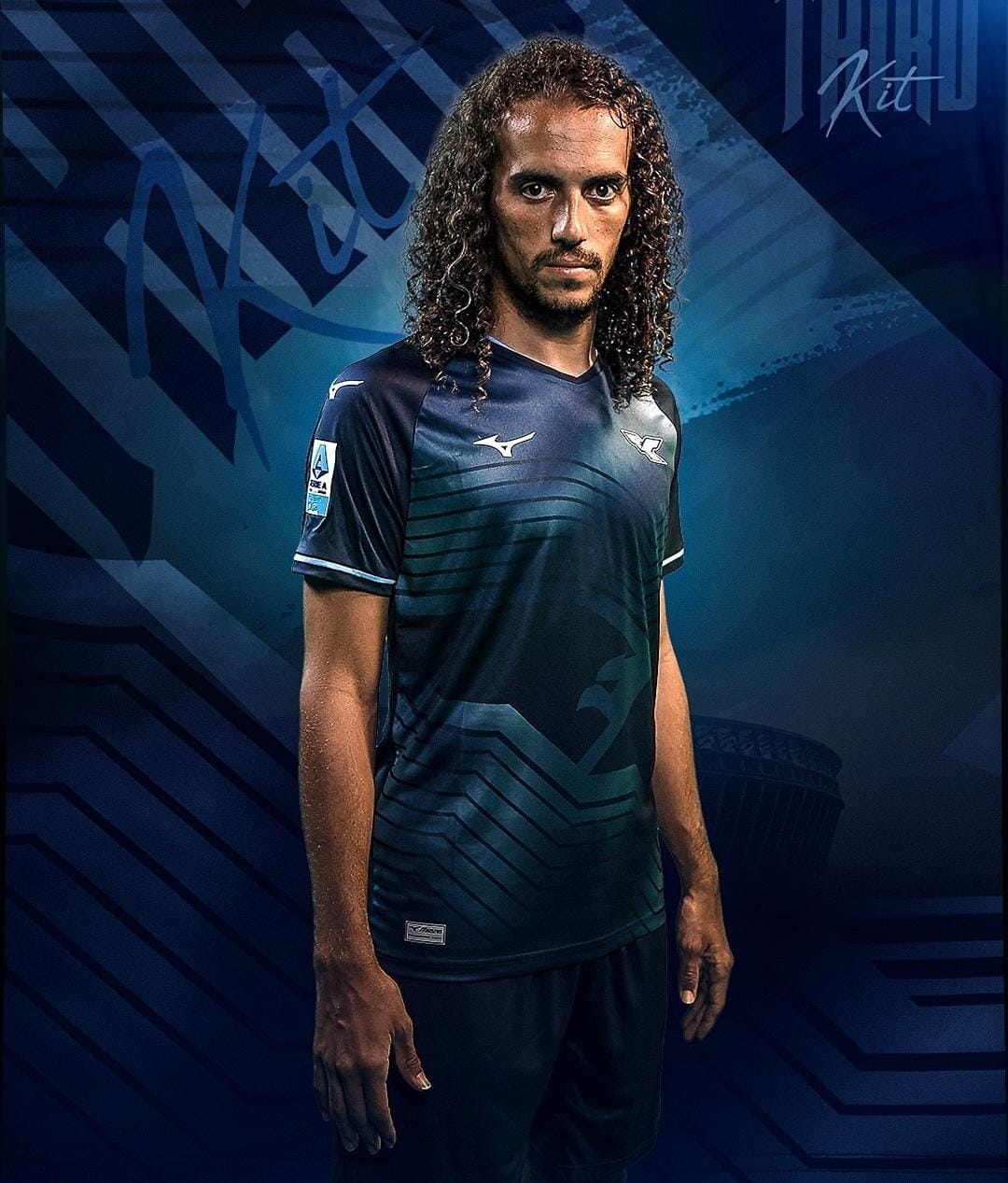 Lazio, svelata la terza maglia con lo stemma anni ‘70 e l'aquilotto ...