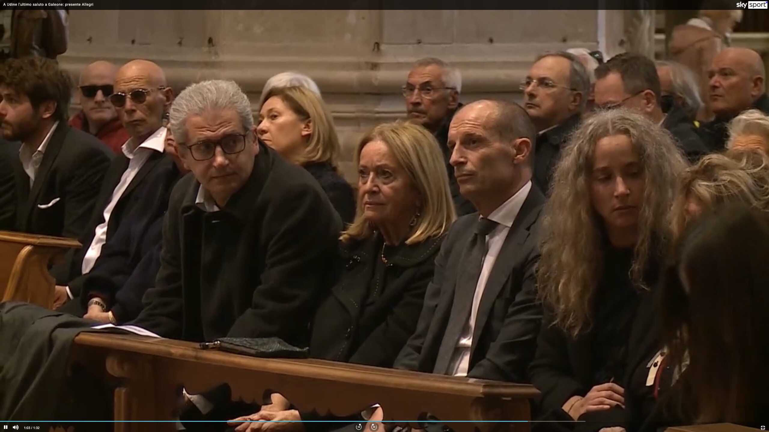 Funerali Giovanni Galeone, Allegri in lacrime insieme a Galliani ed Edy ...