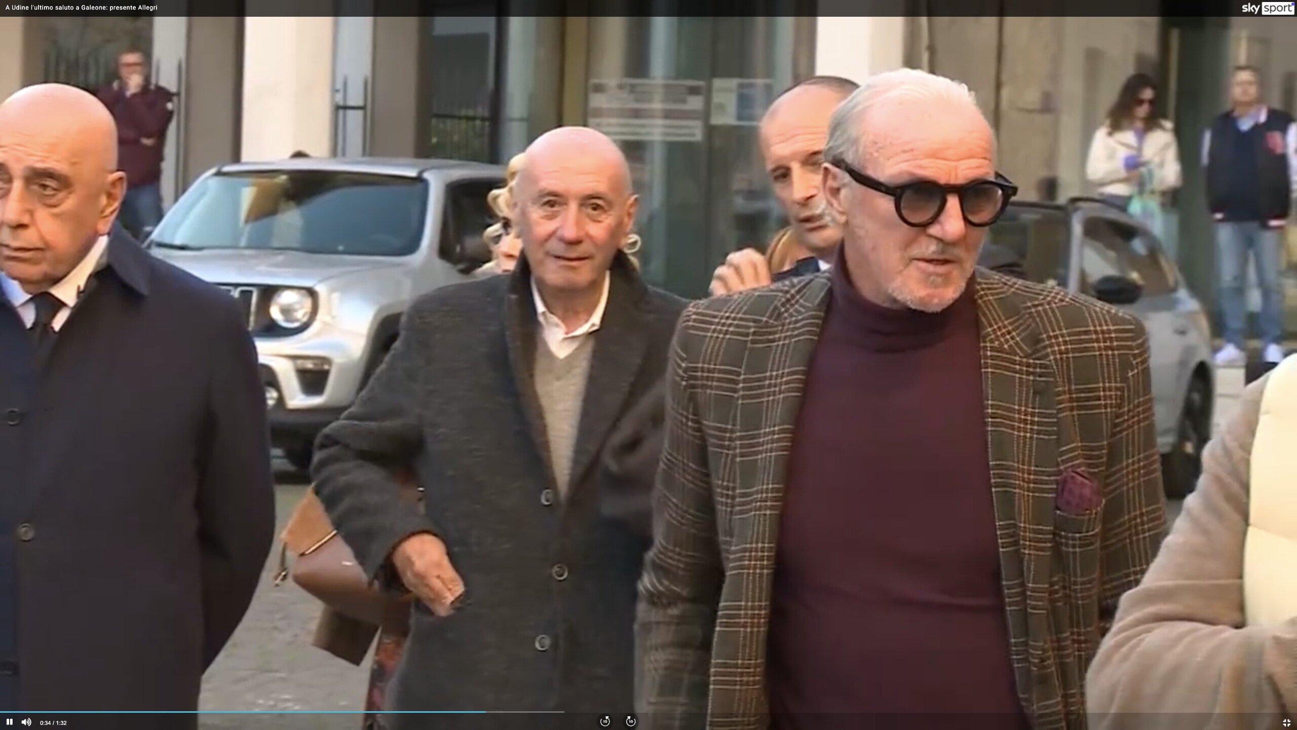 Funerali Giovanni Galeone, Allegri in lacrime insieme a Galliani ed Edy ...