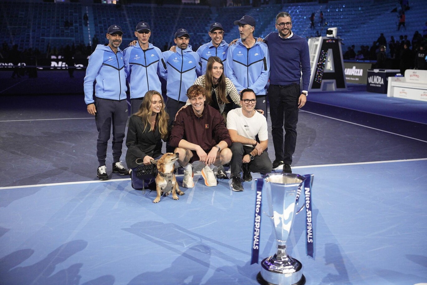 Sinner show, che festa in campo con Laila e il cane Snoopy!