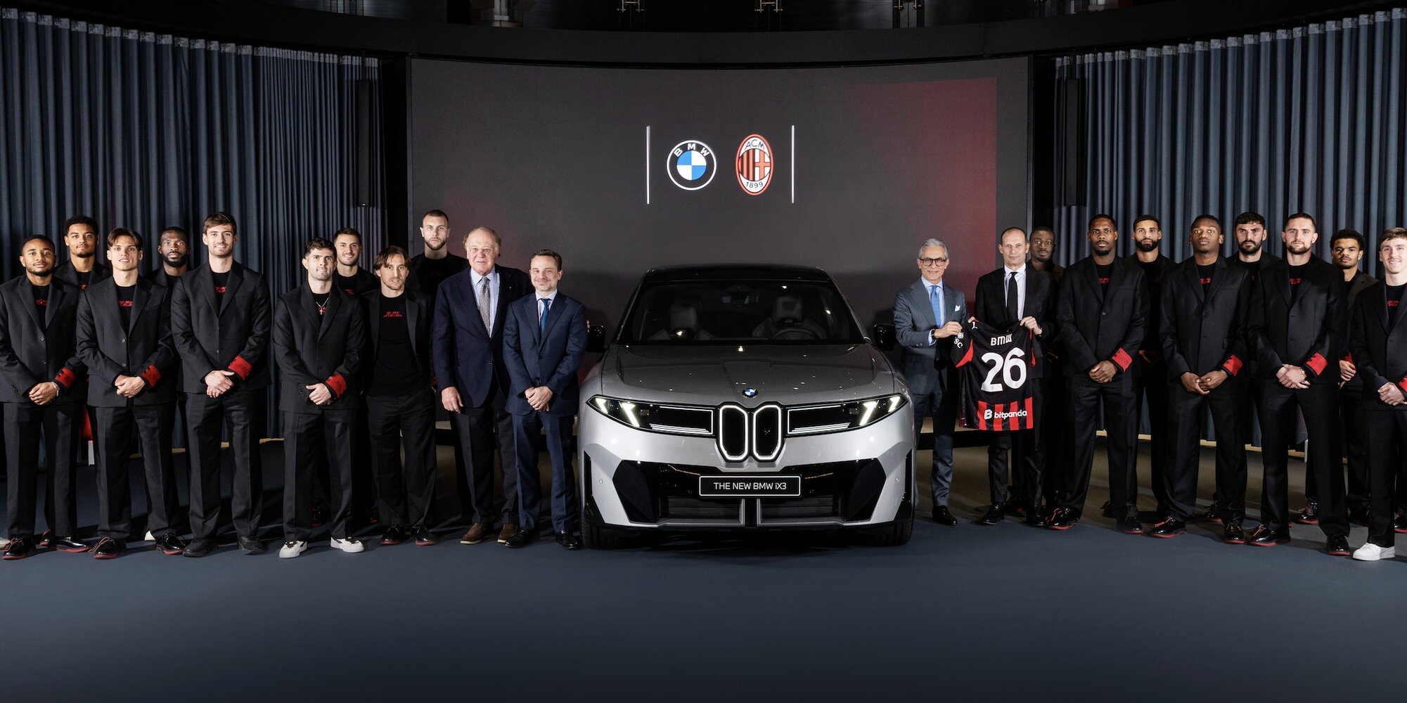 La House of BMW Italia di San Donato Milanese diventa “lo stadio ...