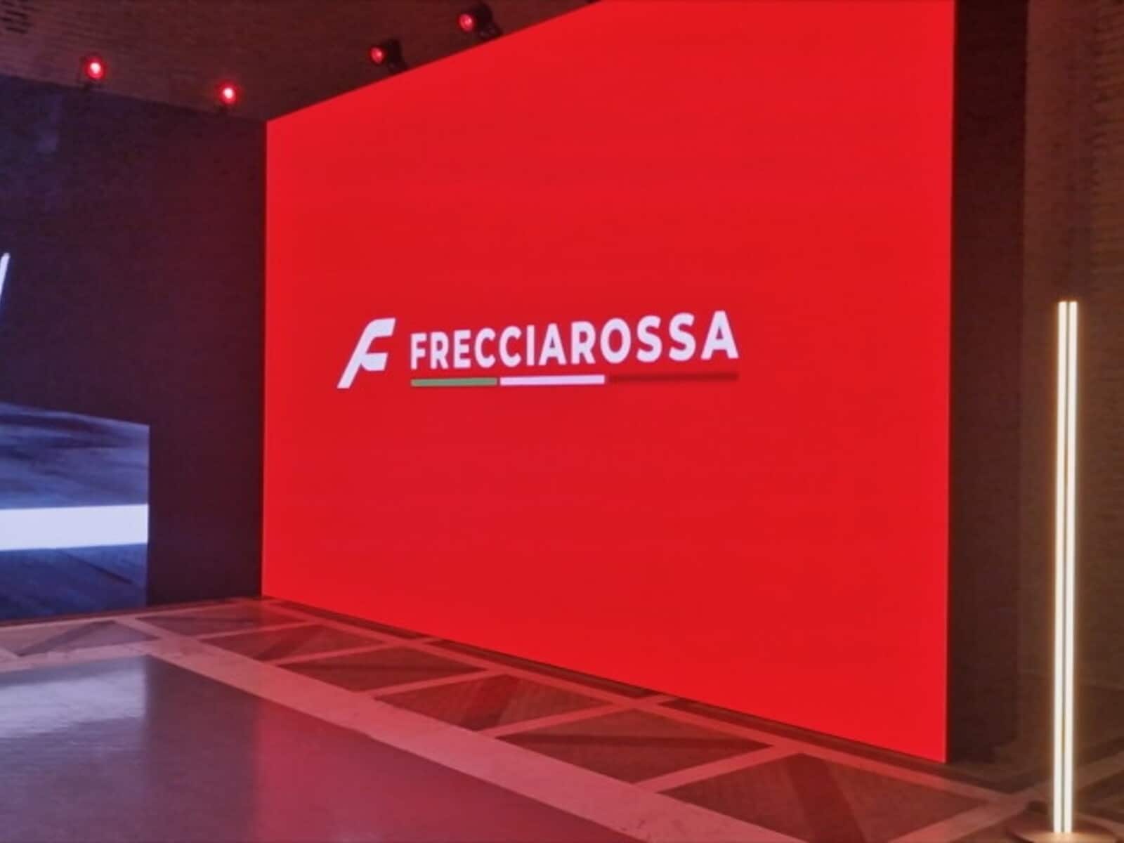Cambia il logo Frecciarossa, svelata la nuova identità del brand