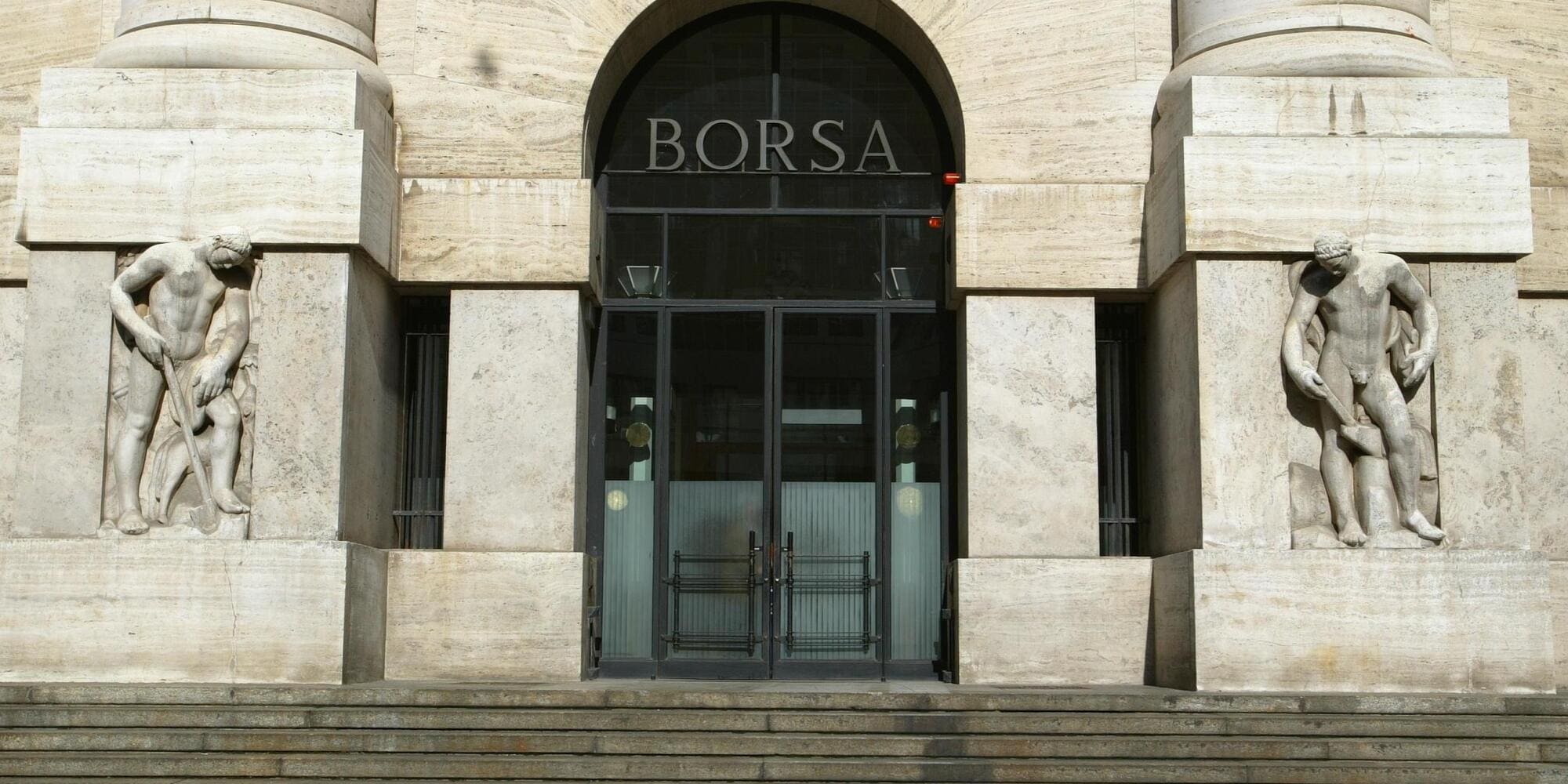 Borsa: Milano in avvio -0,12% con i titoli dell'energia in calo