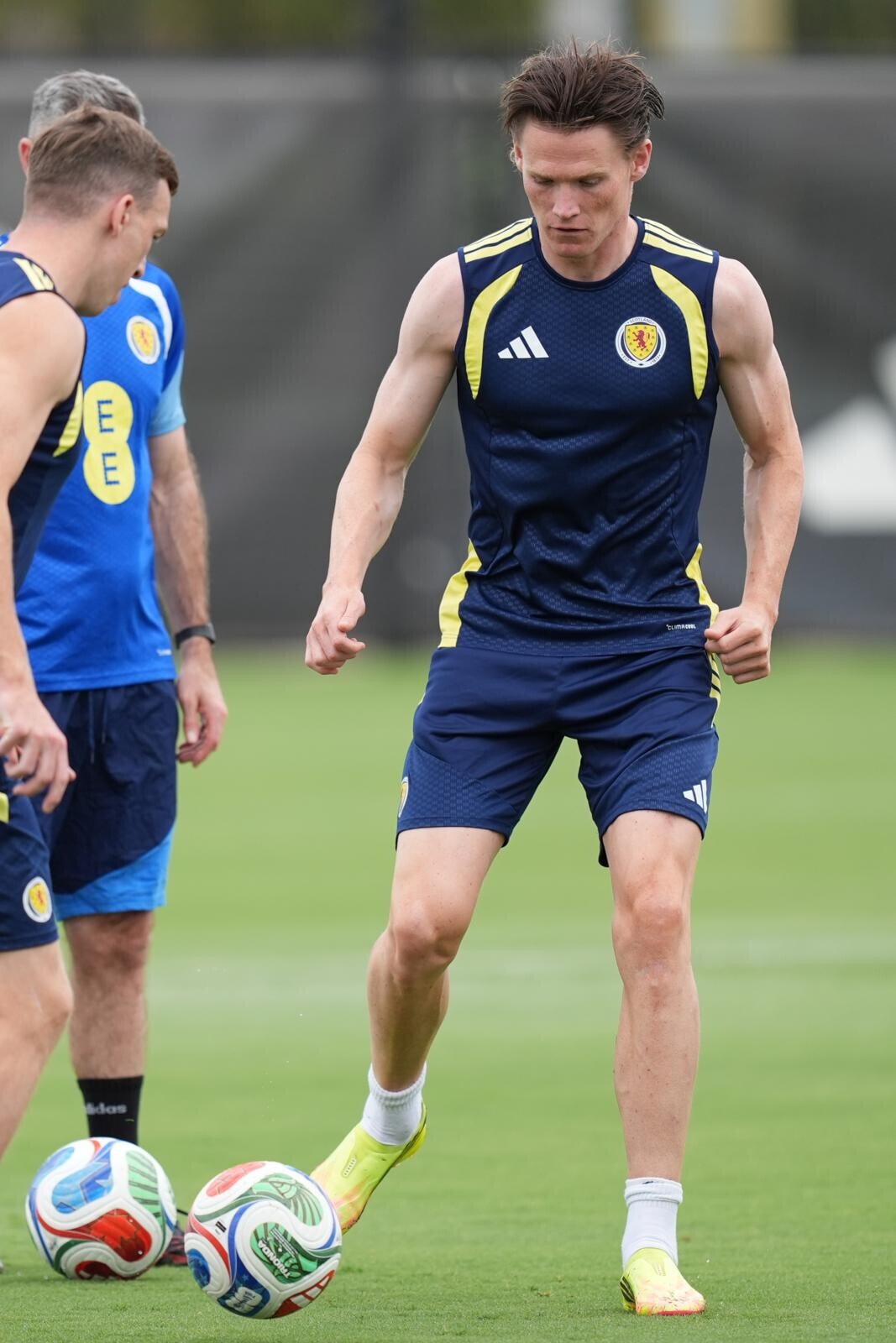 Da McTominay a David: ecco i primi "italiani" a debuttare al Mondiale