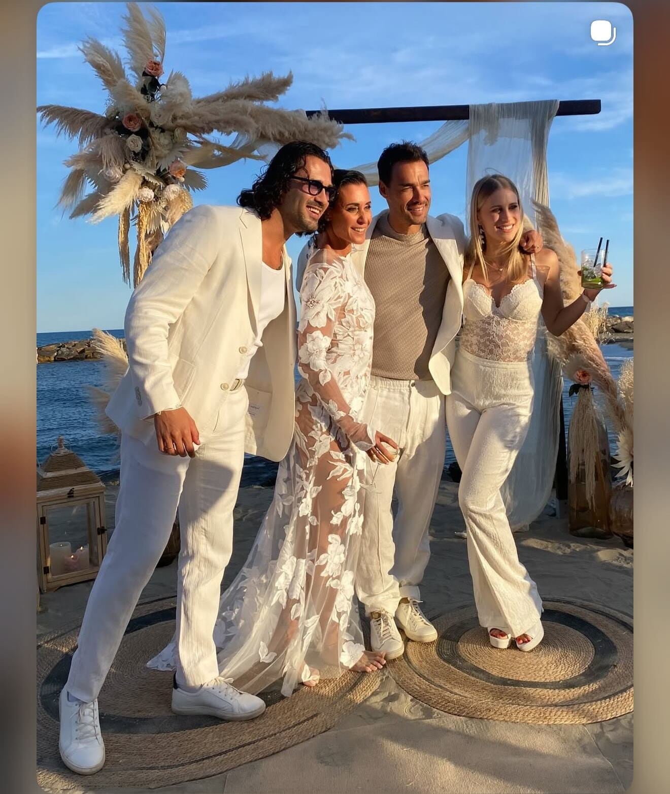 Tra Fognini e Pennetta esplode l'amore: festa super e baci per i 10 ...