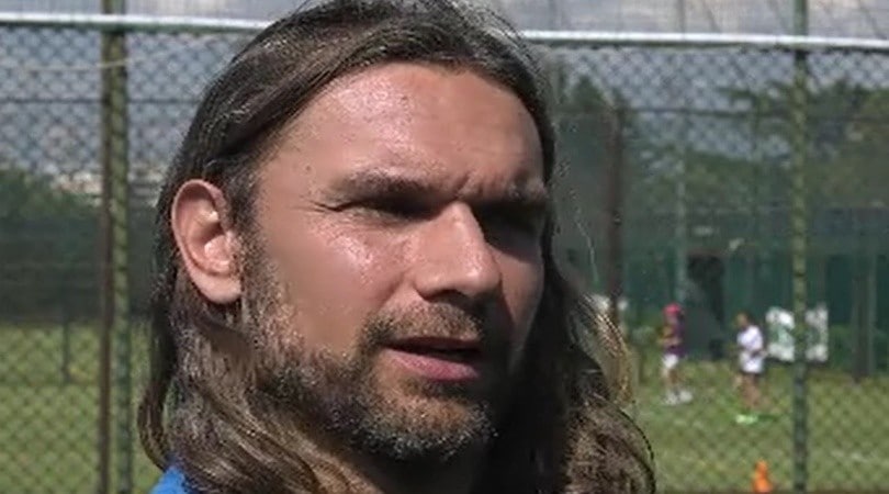 "Becuzzi, l'incredibile storia del tennista che cerca un successo da 26 ...