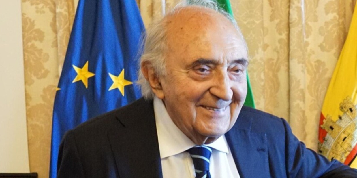 Napoli, perché Ferlaino dice: "Non c'è bisogno di fare pace con De ...