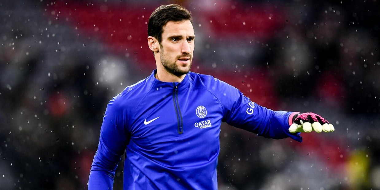 Sergio Rico si risveglia dal coma. La reazione della moglie: "Campione"
