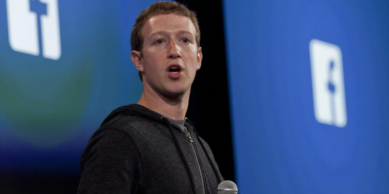 Il nuovo super yacht di Mark Zuckerberg con una sala cinema e un campo ...