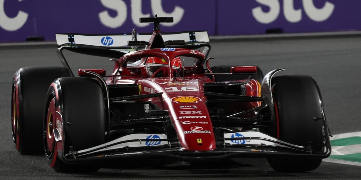 F1 diretta, qualifiche Gp Arabia Saudita: segui le Ferrari di Hamilton e Leclerc