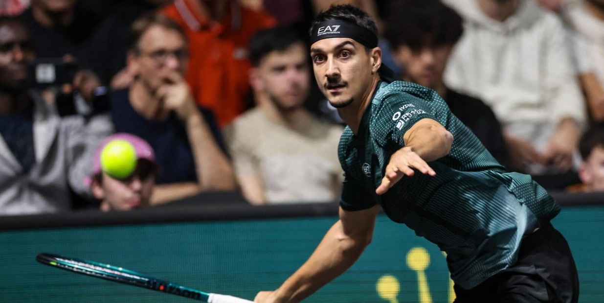 Sonego diretta Masters 1000 Parigi: segui la sfida con Medvedev. Tennis ...
