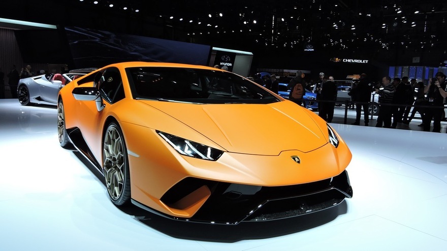 Lamborghini, il Toro è più forte che mai