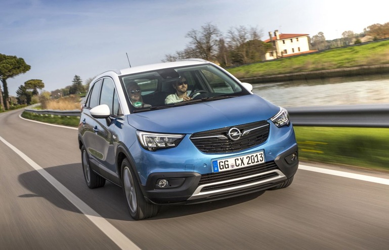 Opel Crossland X, il crossover hi-tech a misura di città