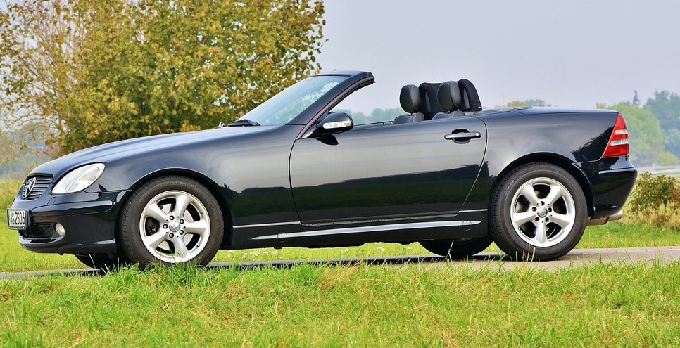 Francese in Mercedes SLK coupé a 240 km/h sulla A5: maxi multa e addio ...