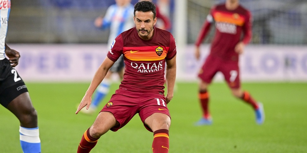 Roma-Napoli, Pedro a confronto col vice di Fonseca dopo il cambio
