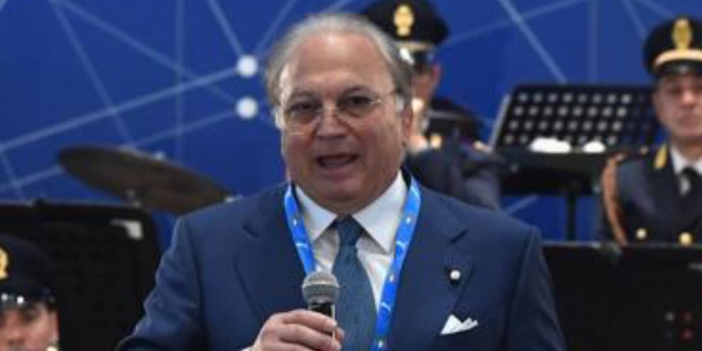 Giorno della Memoria. Il Prefetto Tagliente ricorda gli eroi e i ...