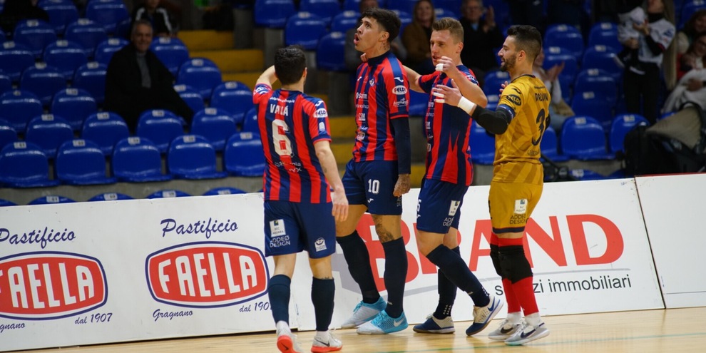 Feldi Eboli nuova capolista: derby e sorpasso sul Napoli Futsal